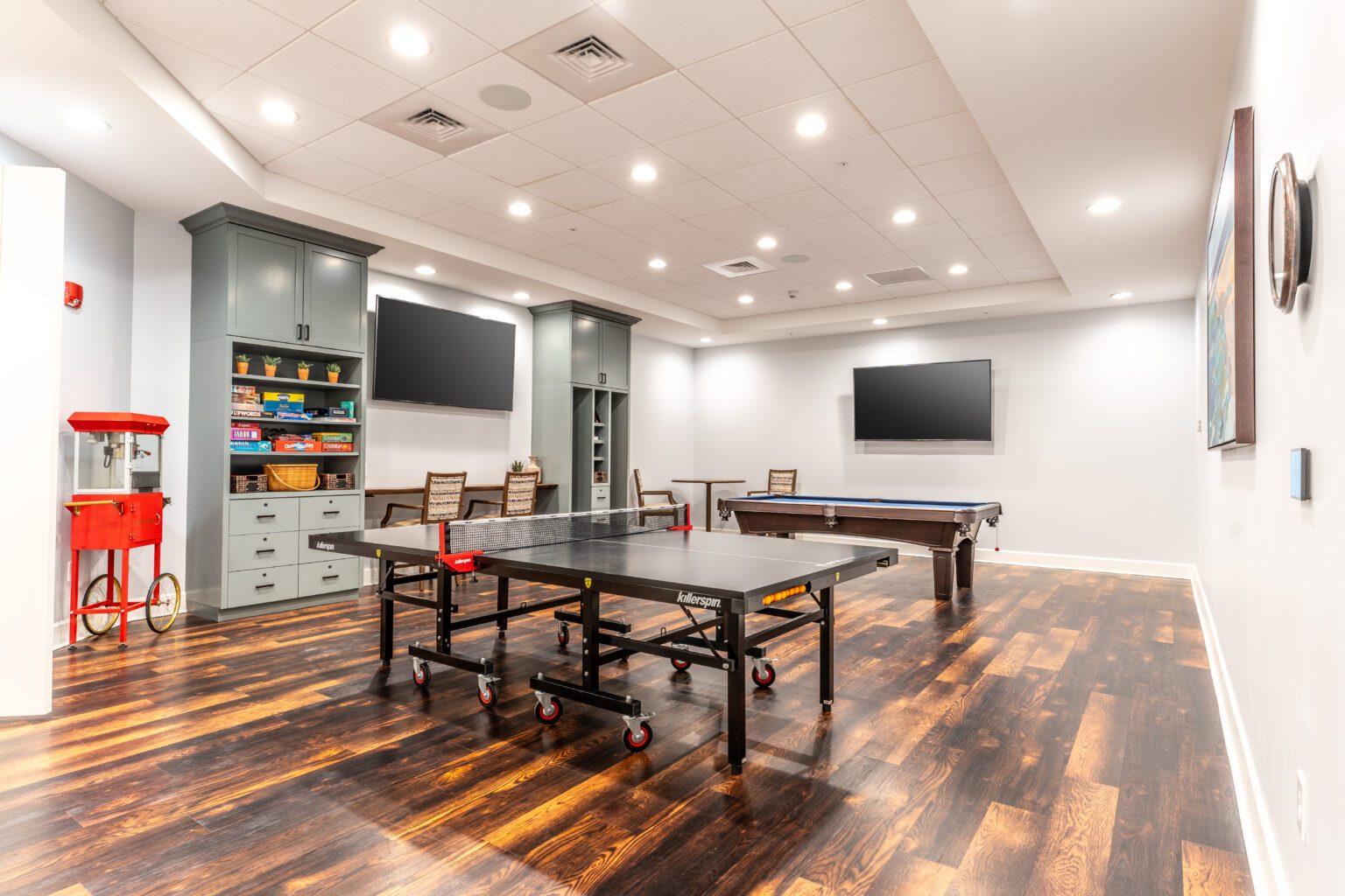 See Photos, Videos and our Virtual Tour | Porters Neck Village